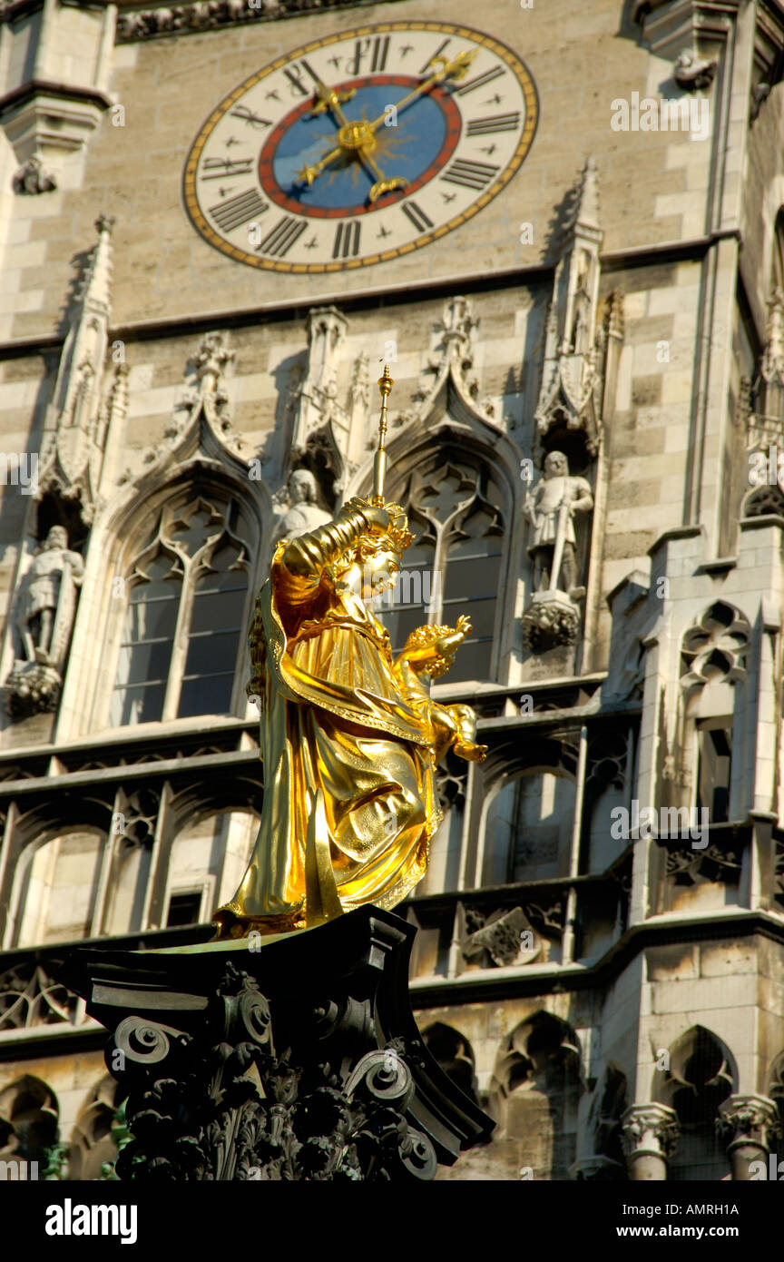 Cityhall tower hi-res stock photography and images - Alamy