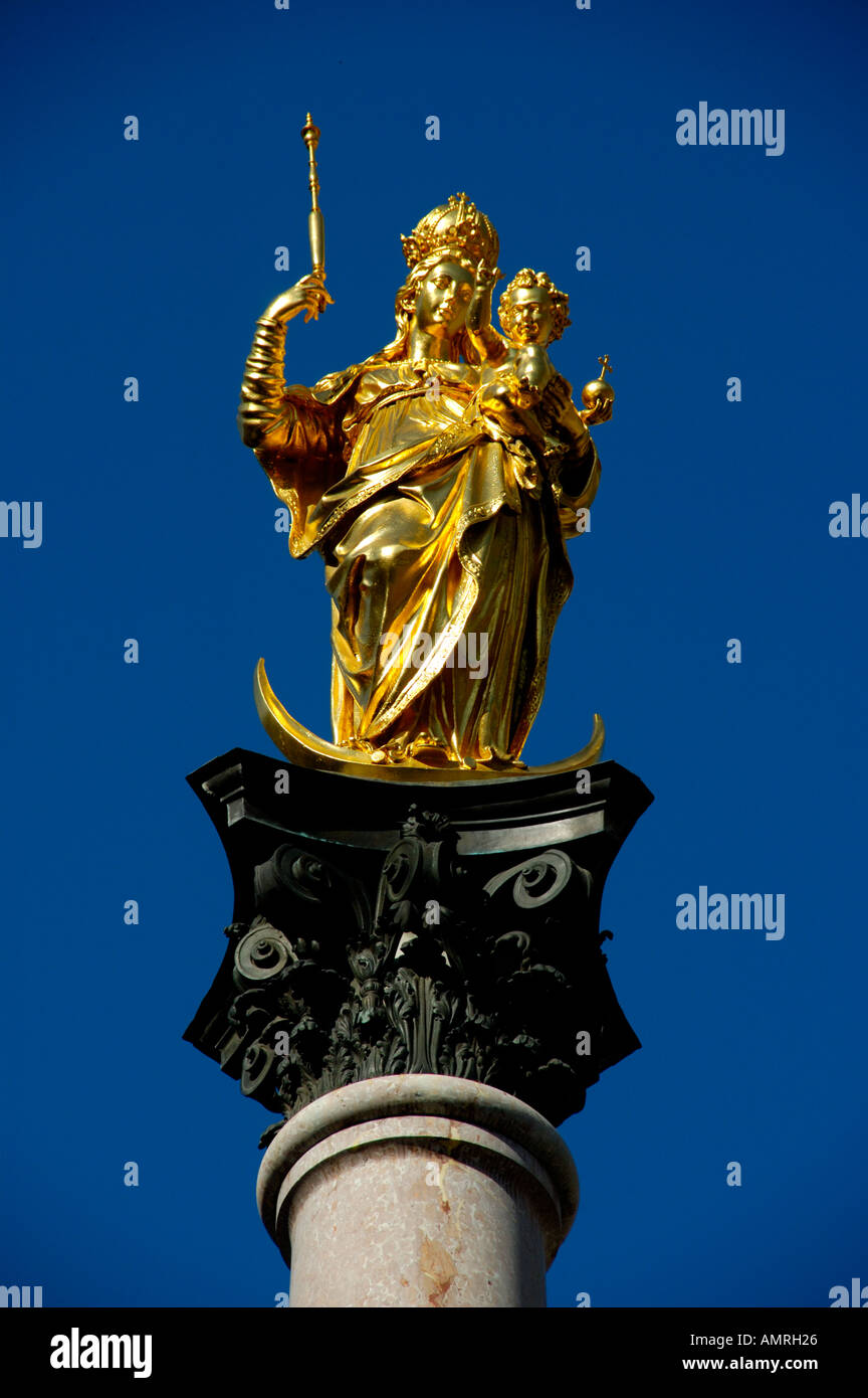 Golden maria hi-res stock photography and images - Alamy