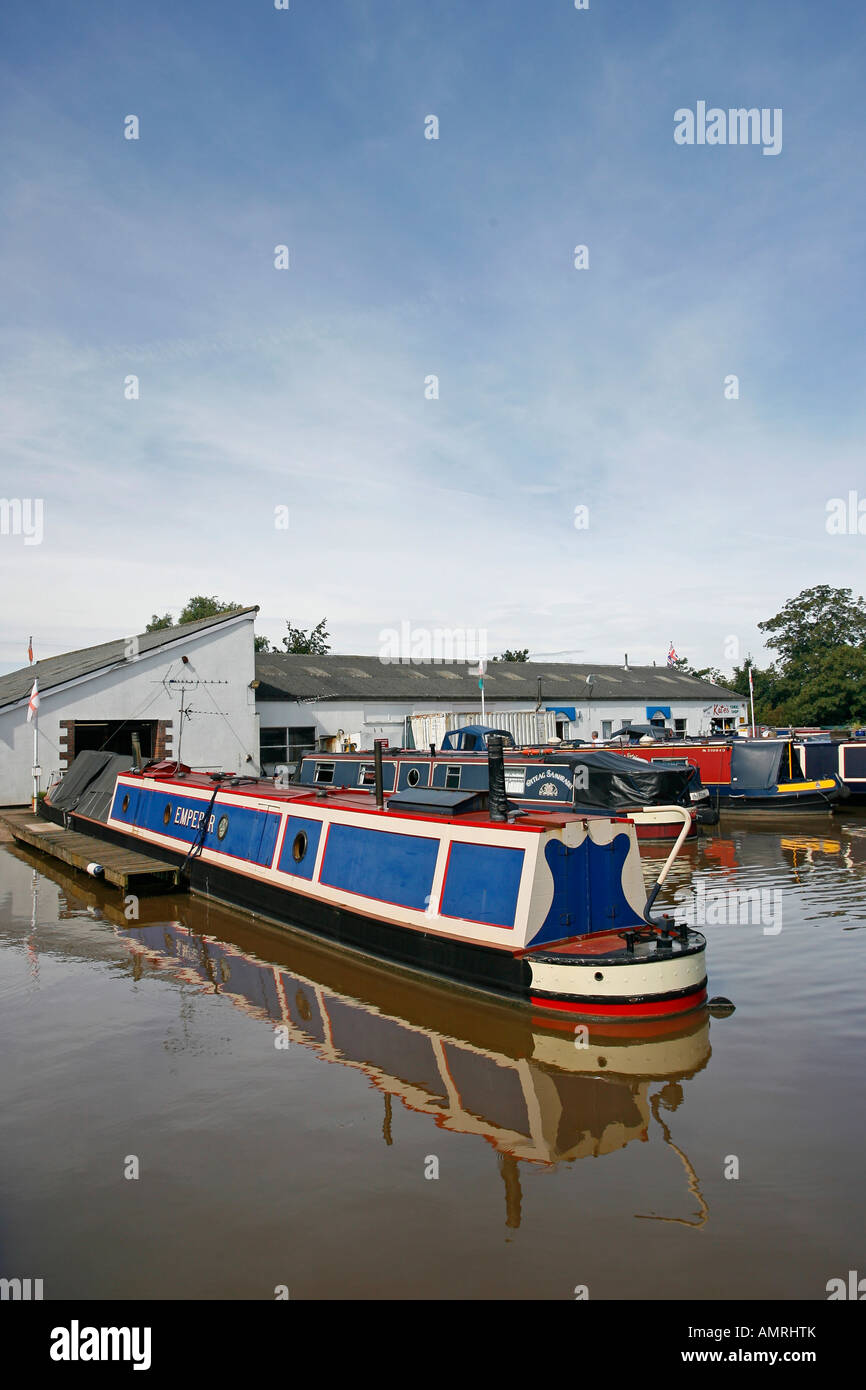 Venetian Marina Shropshire Union Canal Middlewich branch Cheshire ...