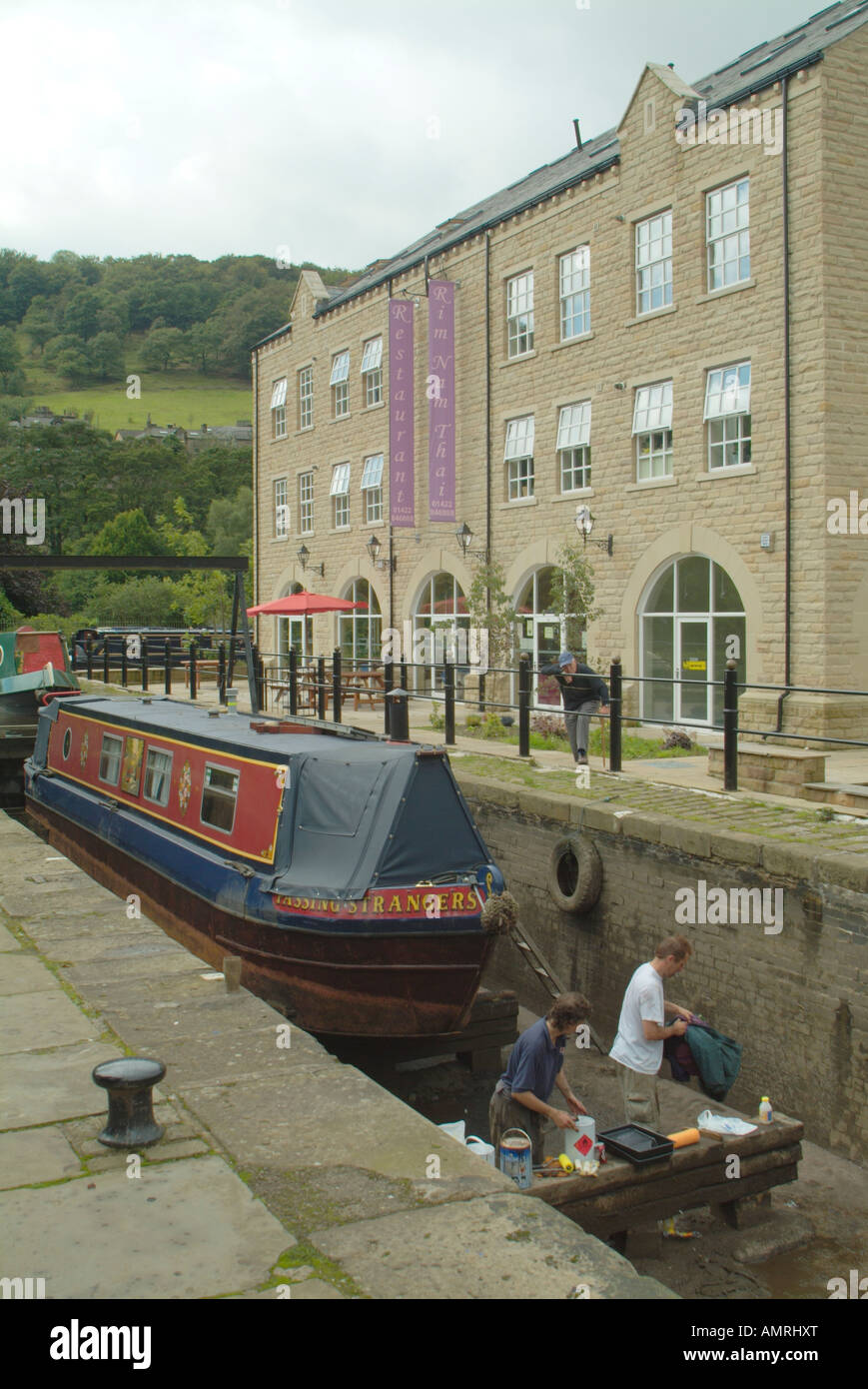 Dry dock bridge hi-res stock photography and images - Alamy