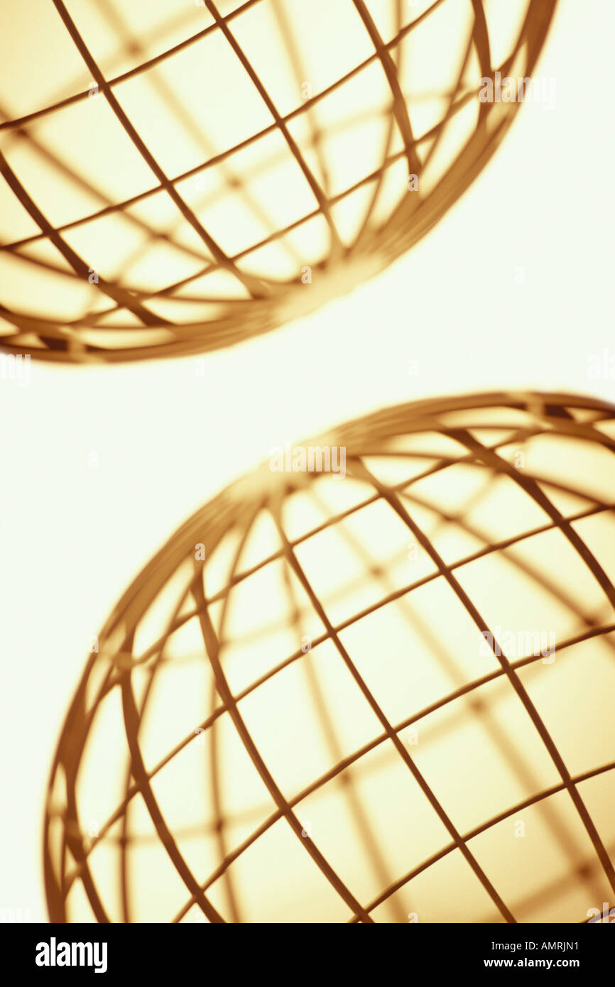 Wire globe hi-res stock photography and images - Alamy