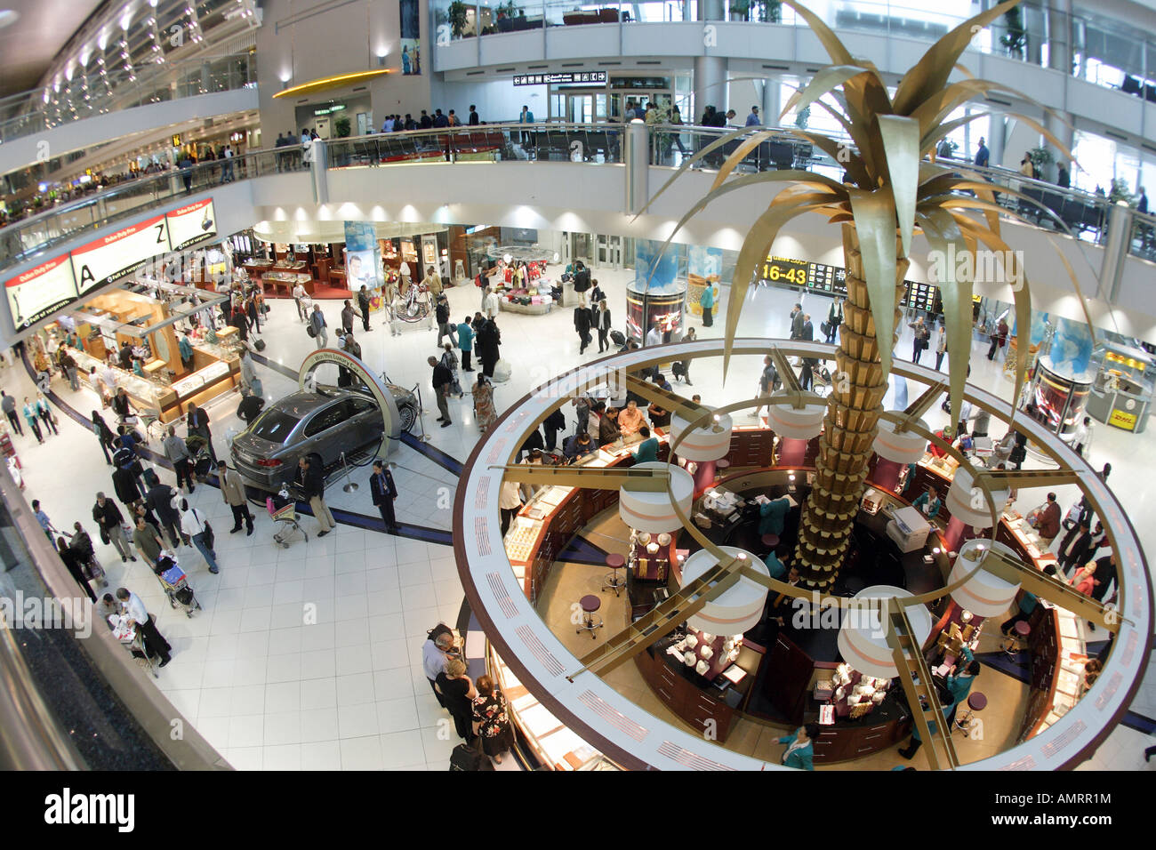 The duty free zone at Dubai International Airport, United Arab Emirates ...