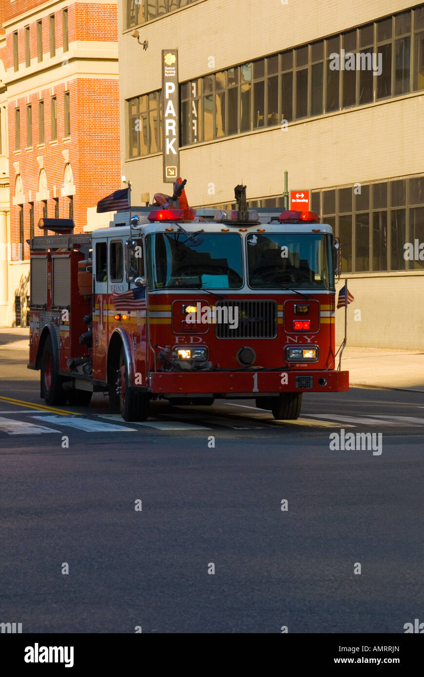 Fire Department New York Fire Truck answering an Emergency Callout ...