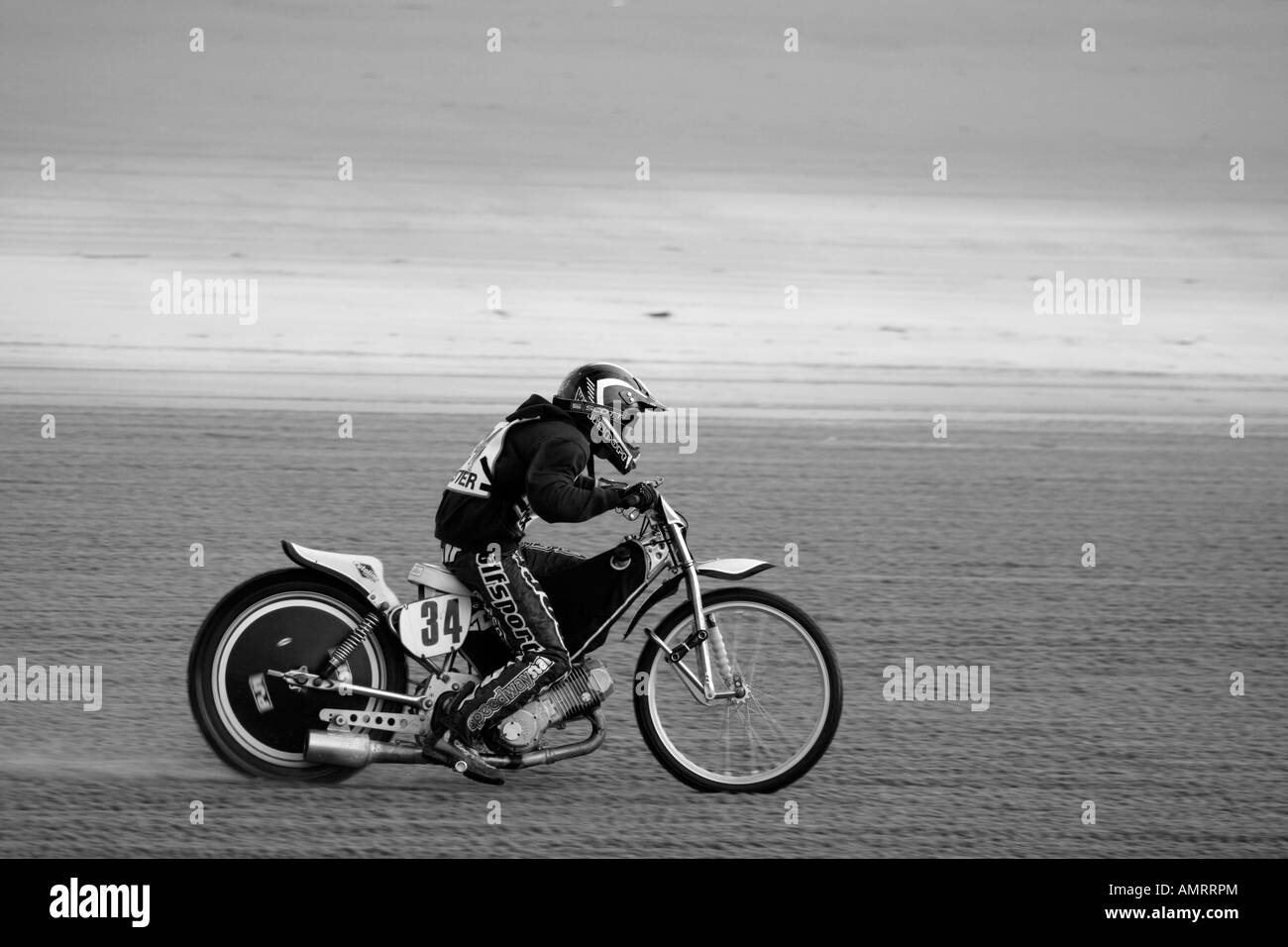 Sand racing hi-res stock photography and images - Alamy
