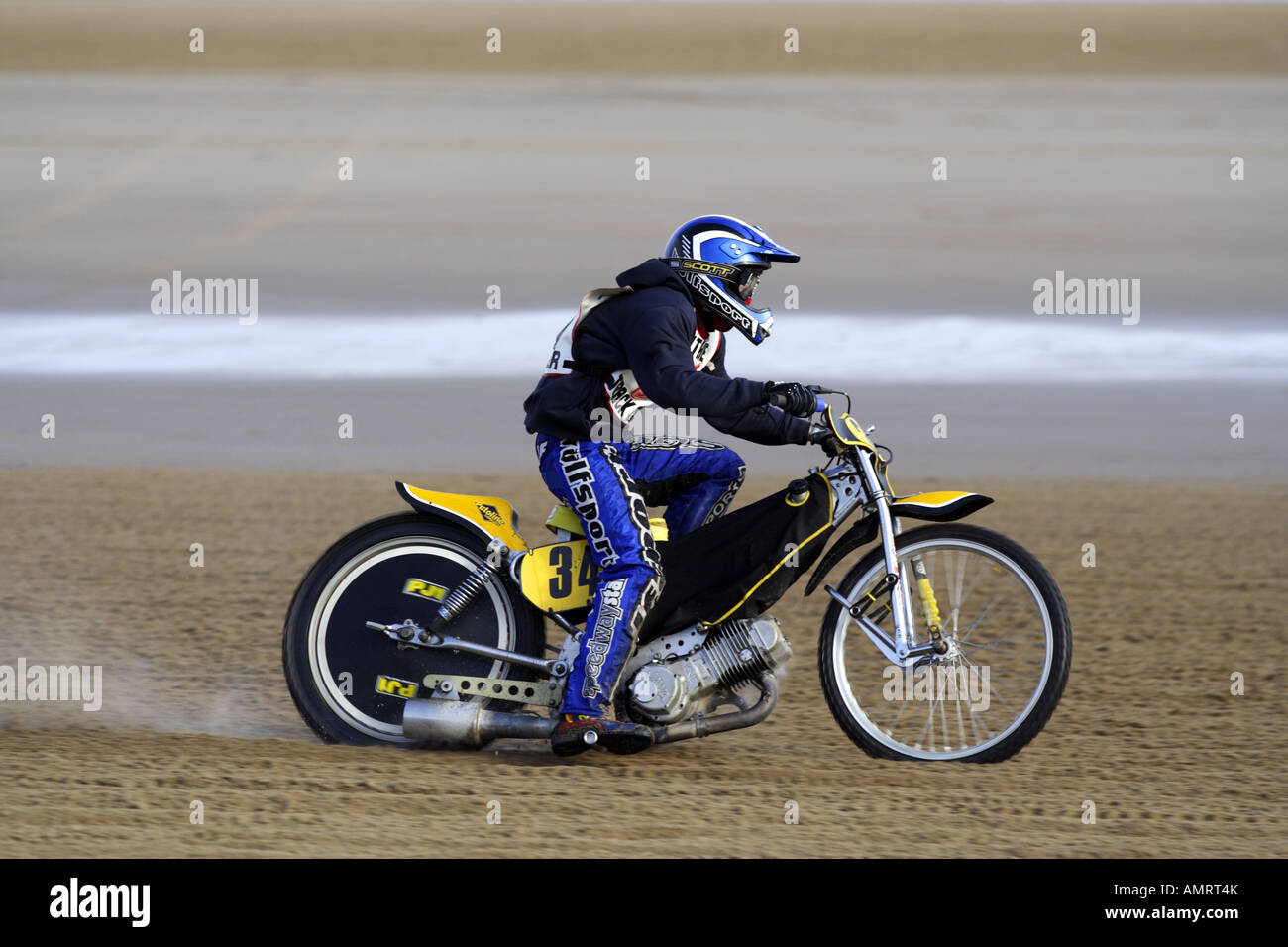 Sand racing hi-res stock photography and images - Alamy