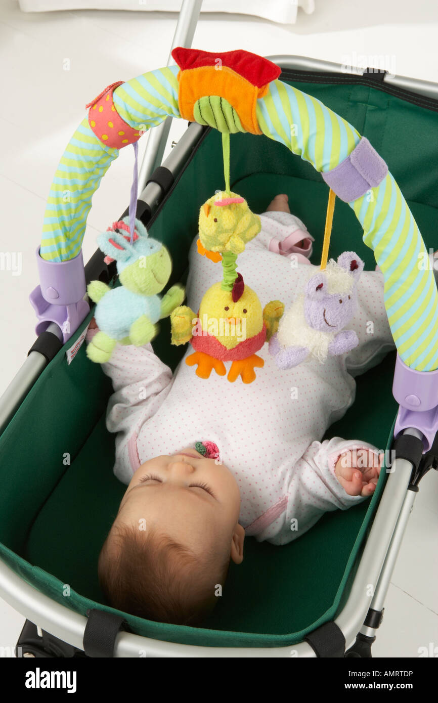 Lays back hi-res stock photography and images - Alamy