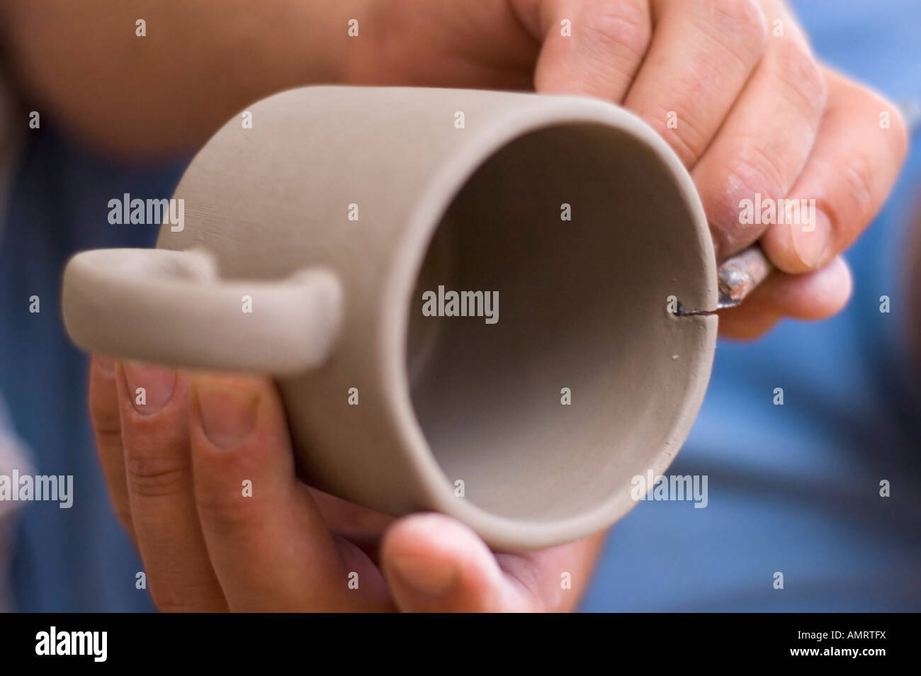 Firing clay hi-res stock photography and images - Alamy