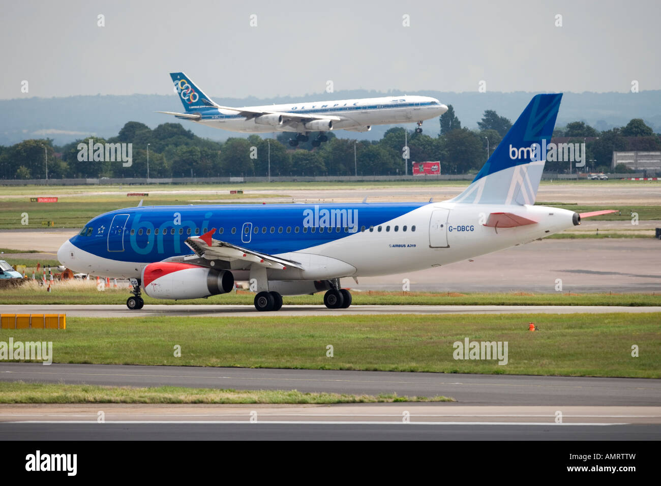 BMI airbus a320 landing at London Heathrow LHR Stock Photo - Alamy
