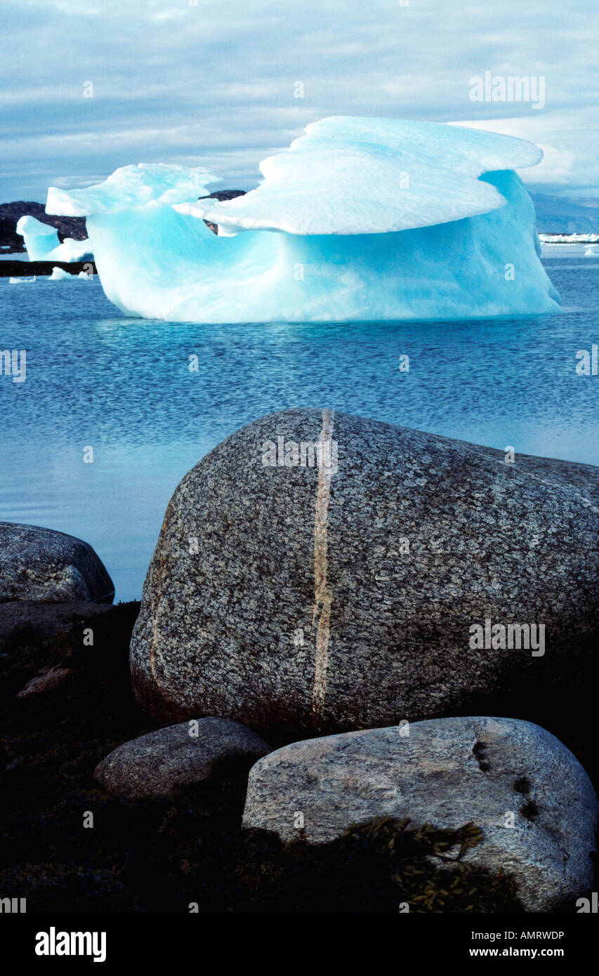 Unusual Boulder With Strip Juxtaposes Sea Ice Icebergs Stranded At Low ...