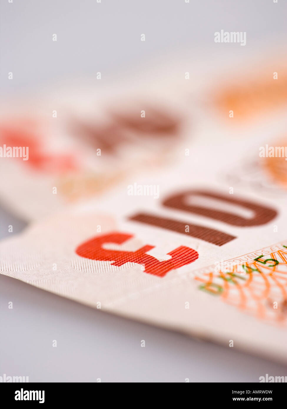 Close up of two 2 10 ten pound notes Stock Photo - Alamy
