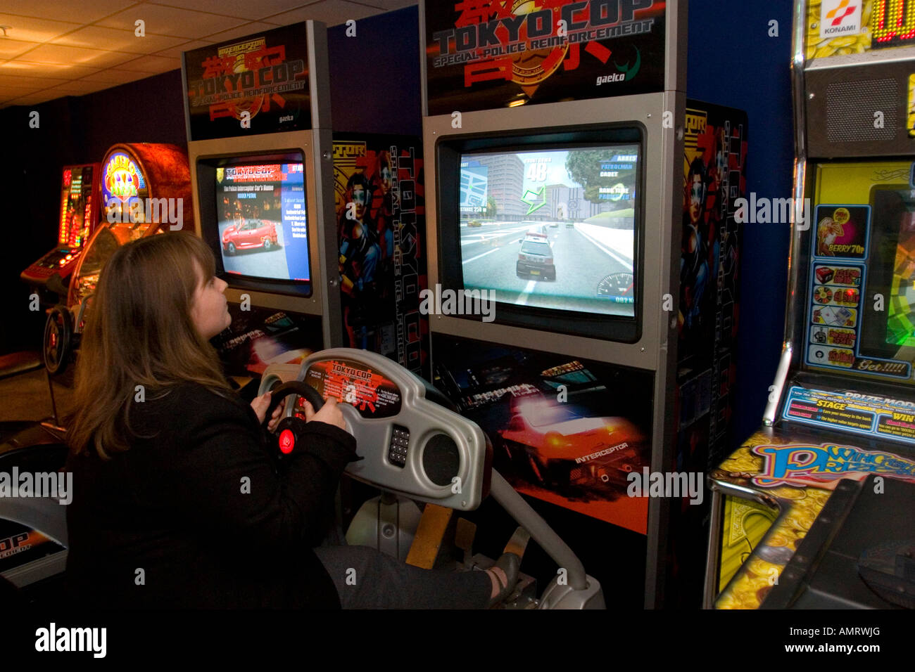 Arcade game parlor hi-res stock photography and images - Alamy