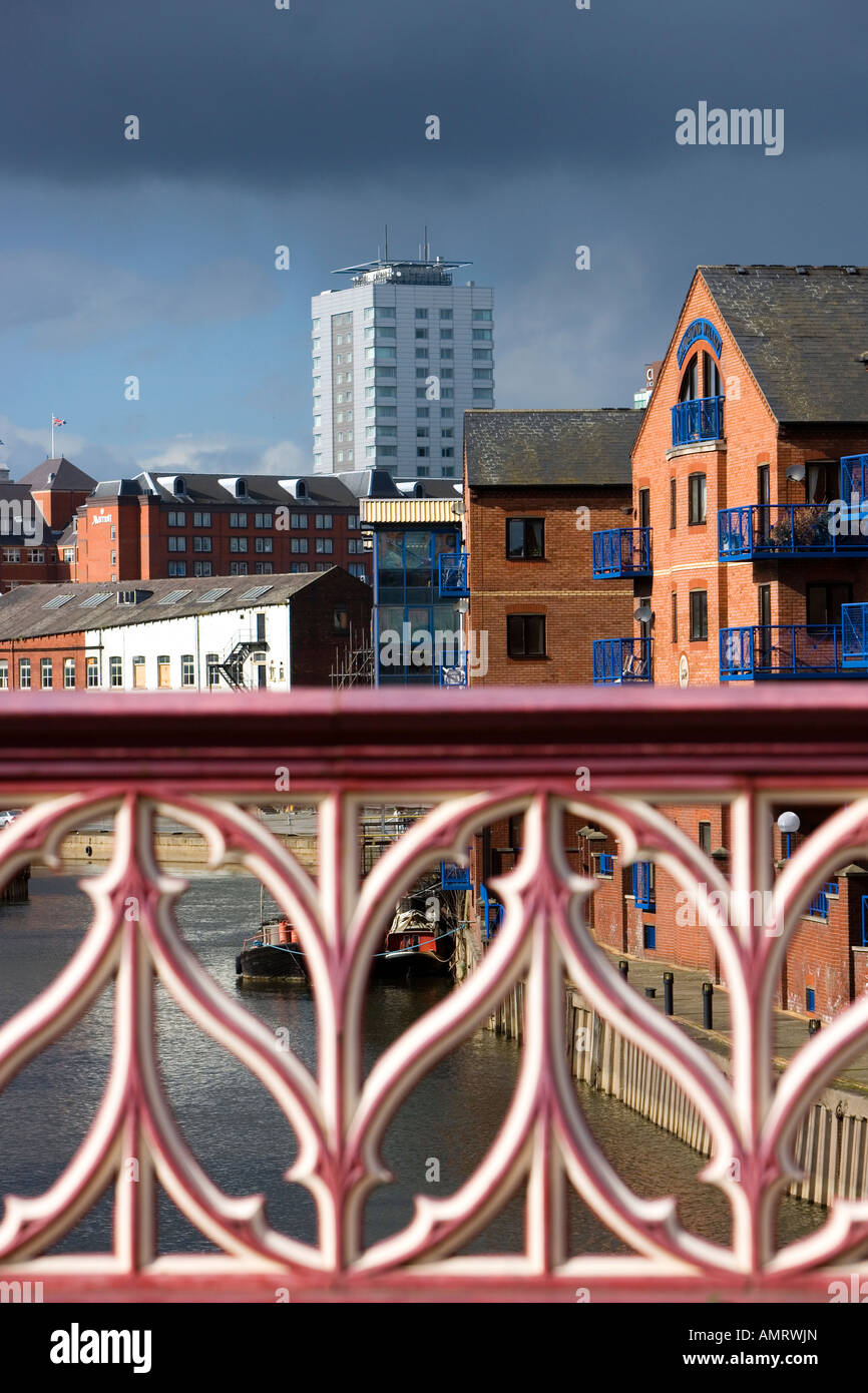 Crown point bridge in leeds hi-res stock photography and images - Alamy
