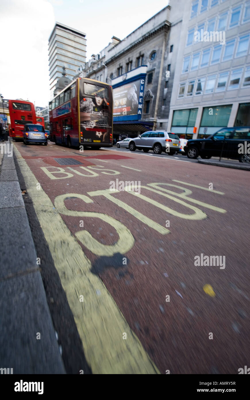 Bus Stop street London Stock Photo - Alamy