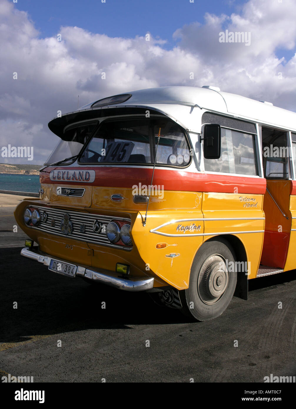 Polished bus hi-res stock photography and images - Alamy