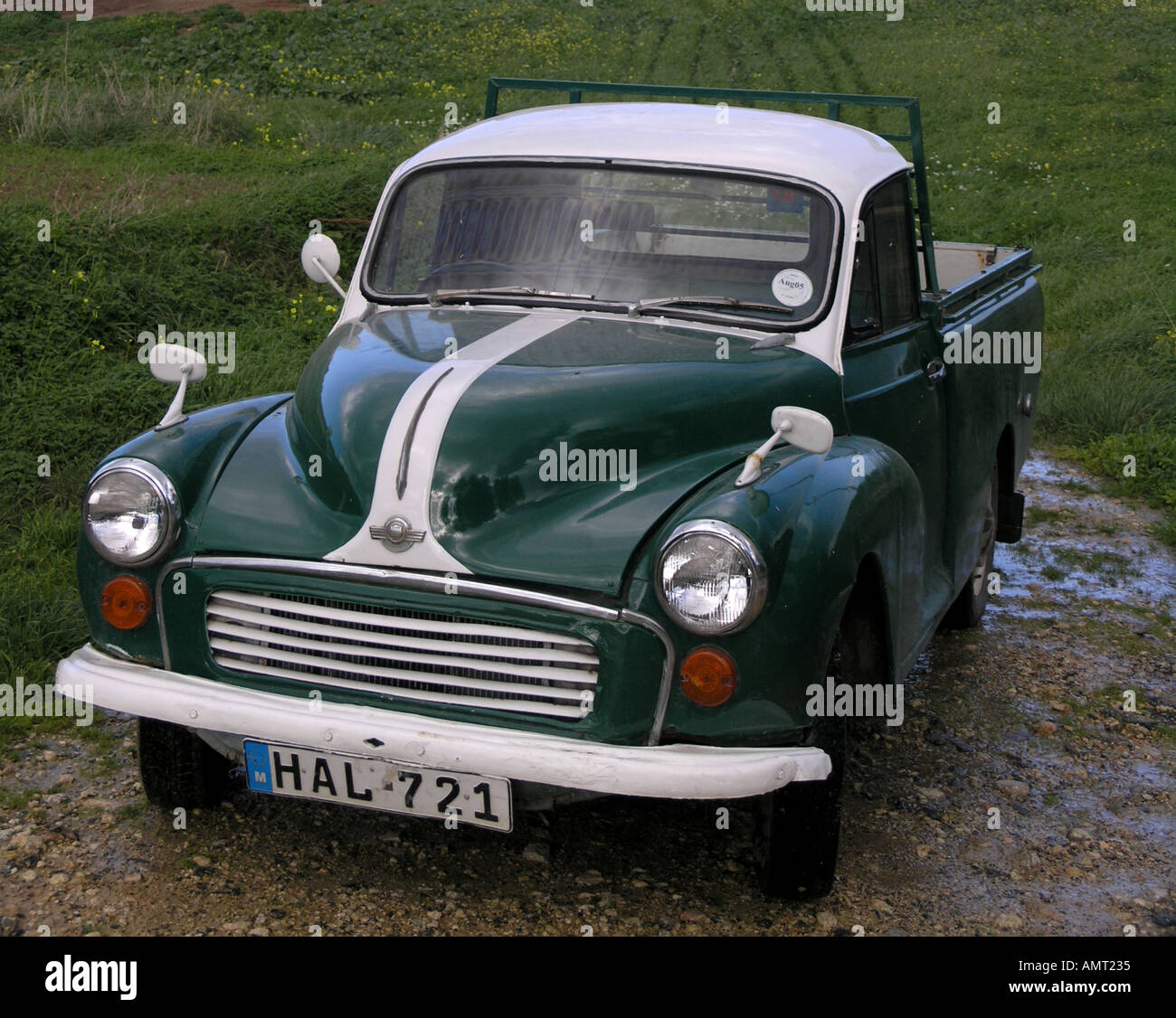 Morris Minor 1000 van Stock Photo - Alamy