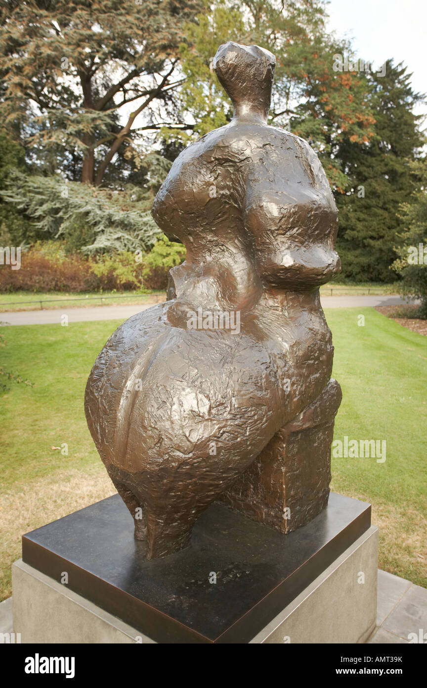 Henry Moore sculpture Seated Woman 1958-59 Stock Photo - Alamy