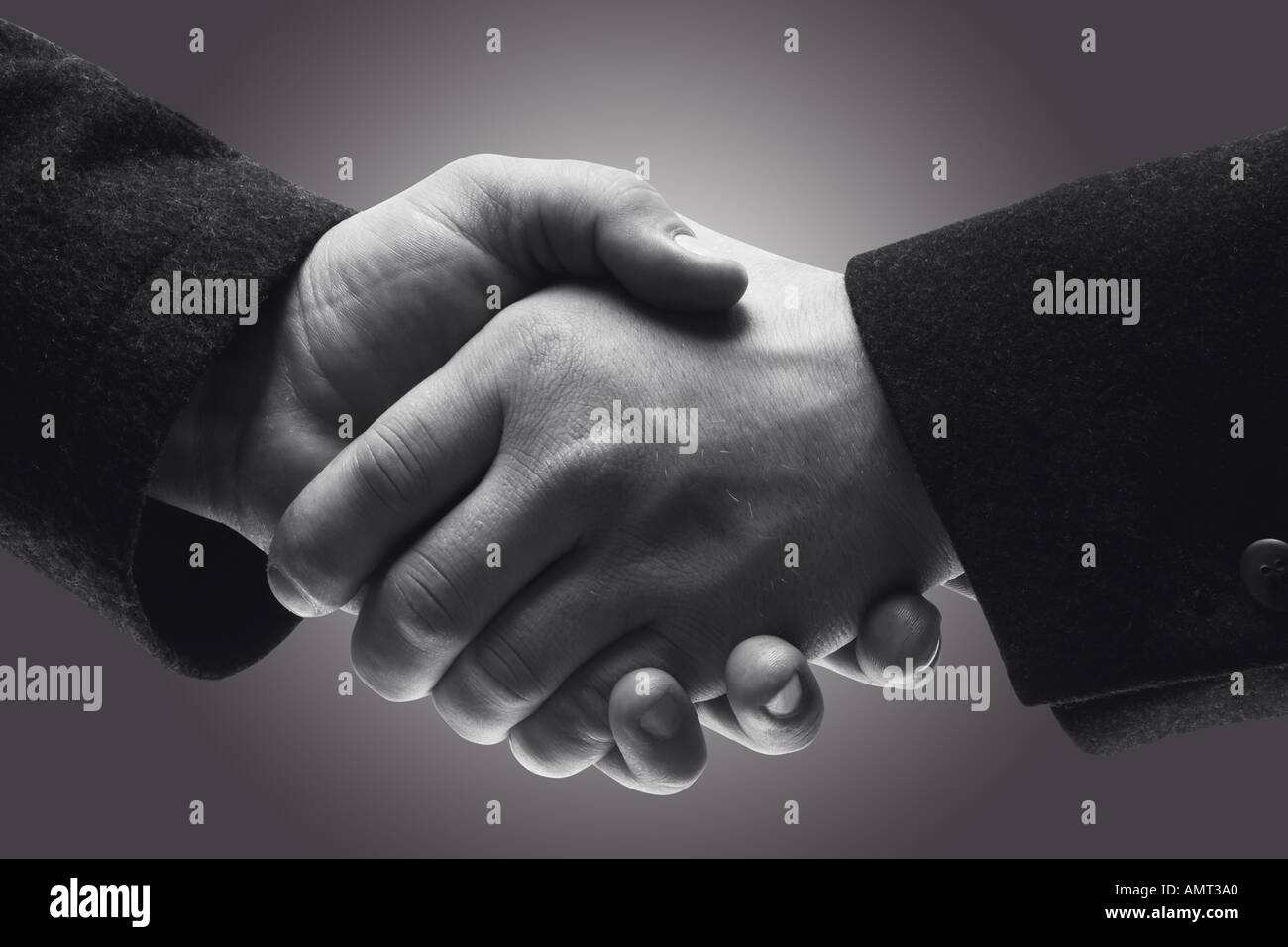 Handshake black and white hi-res stock photography and images - Alamy