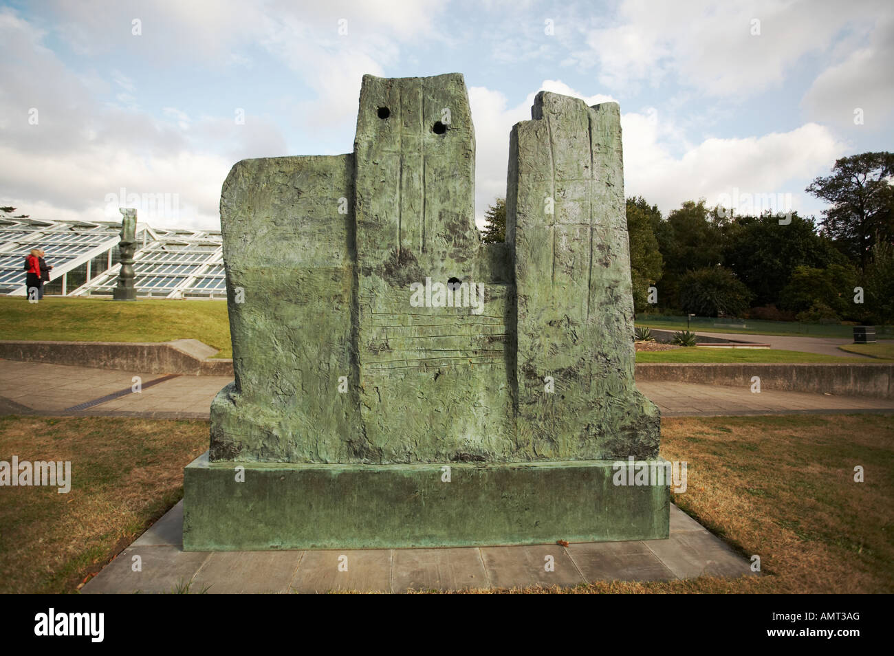 Henry Moore sculpture The Wall Background For Sculpture 1962 Stock ...