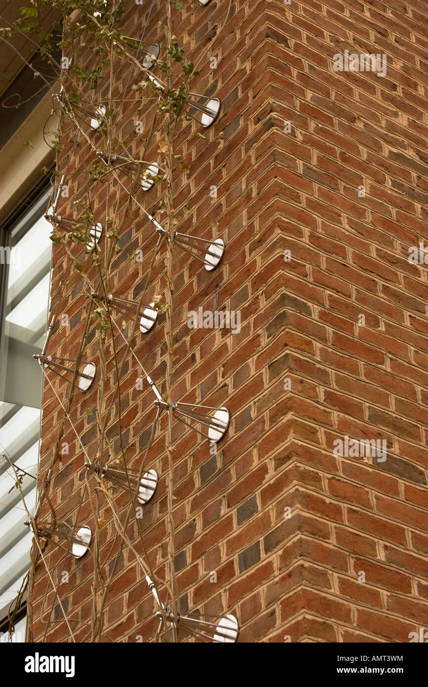 Stainless steel anchors hi-res stock photography and images - Alamy