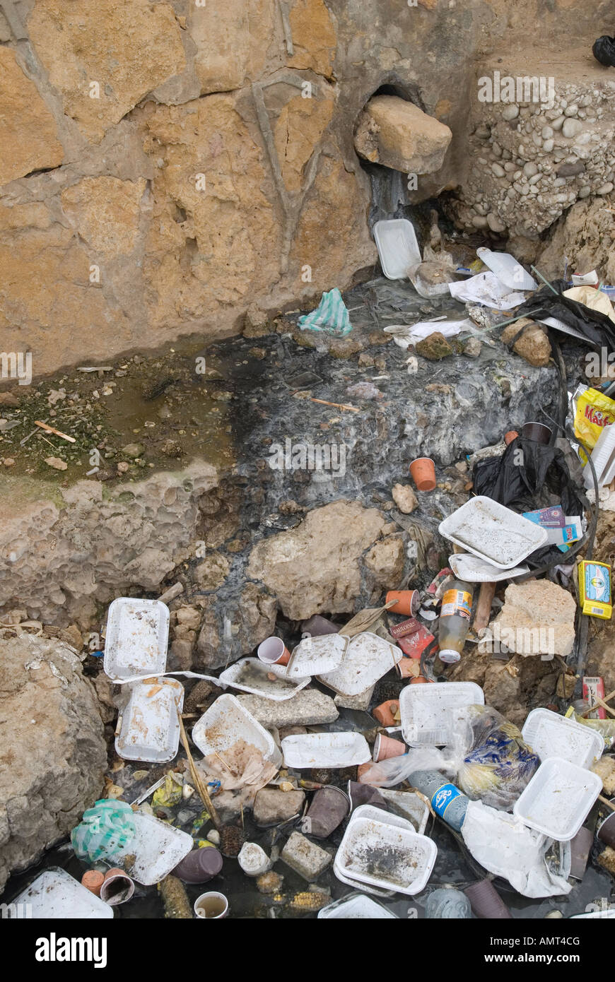 Beirut trash hi-res stock photography and images - Alamy