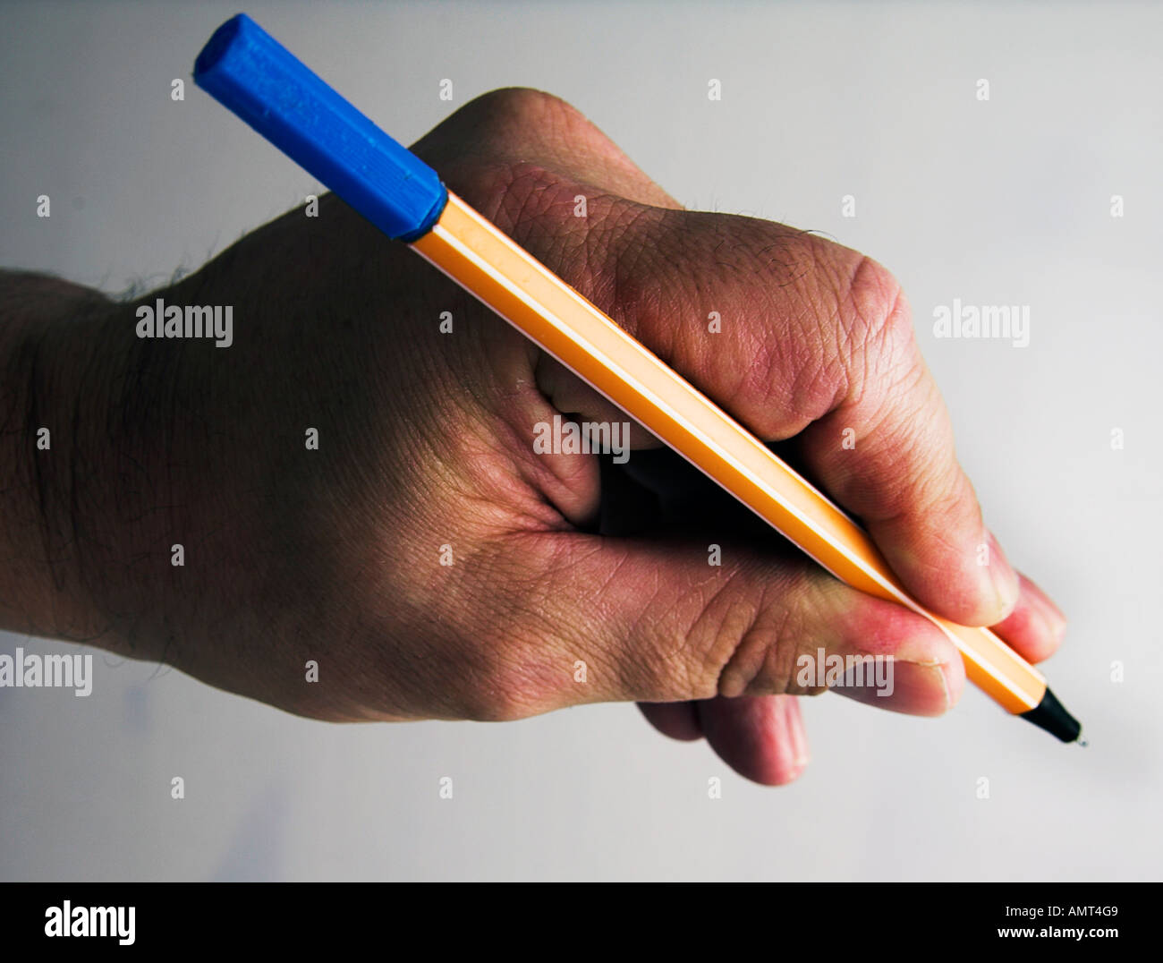 Draw left hand hi-res stock photography and images - Alamy