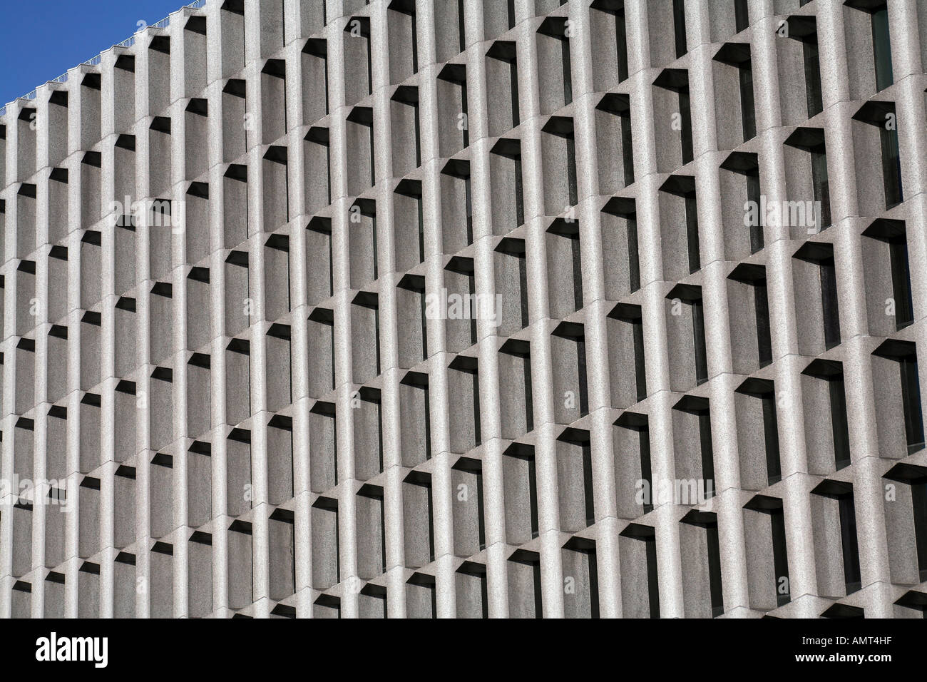 Hexagon Tower ICI building Blackley near Manchester UK by Richard ...