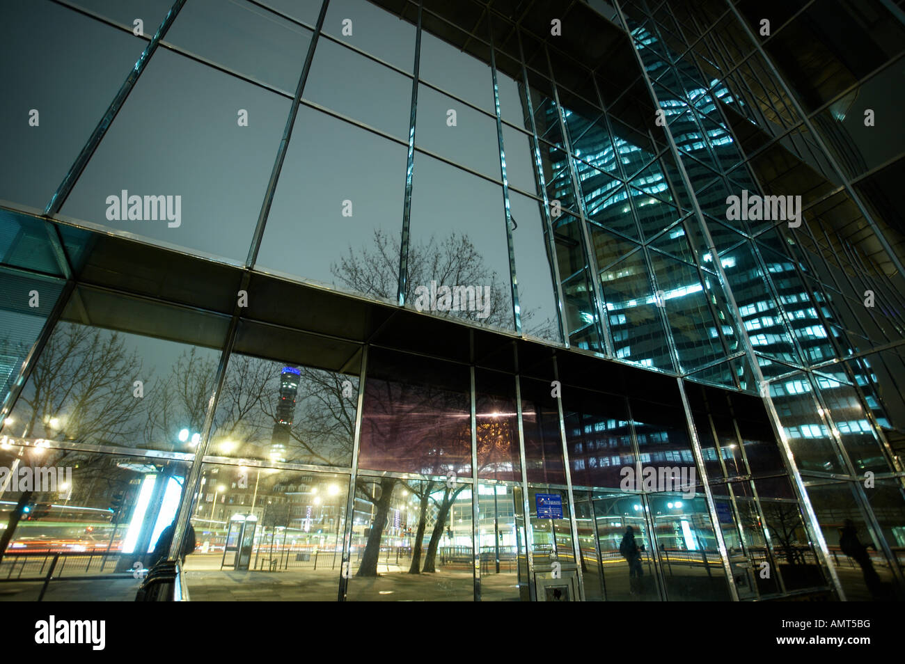 Office building in london hi-res stock photography and images - Alamy