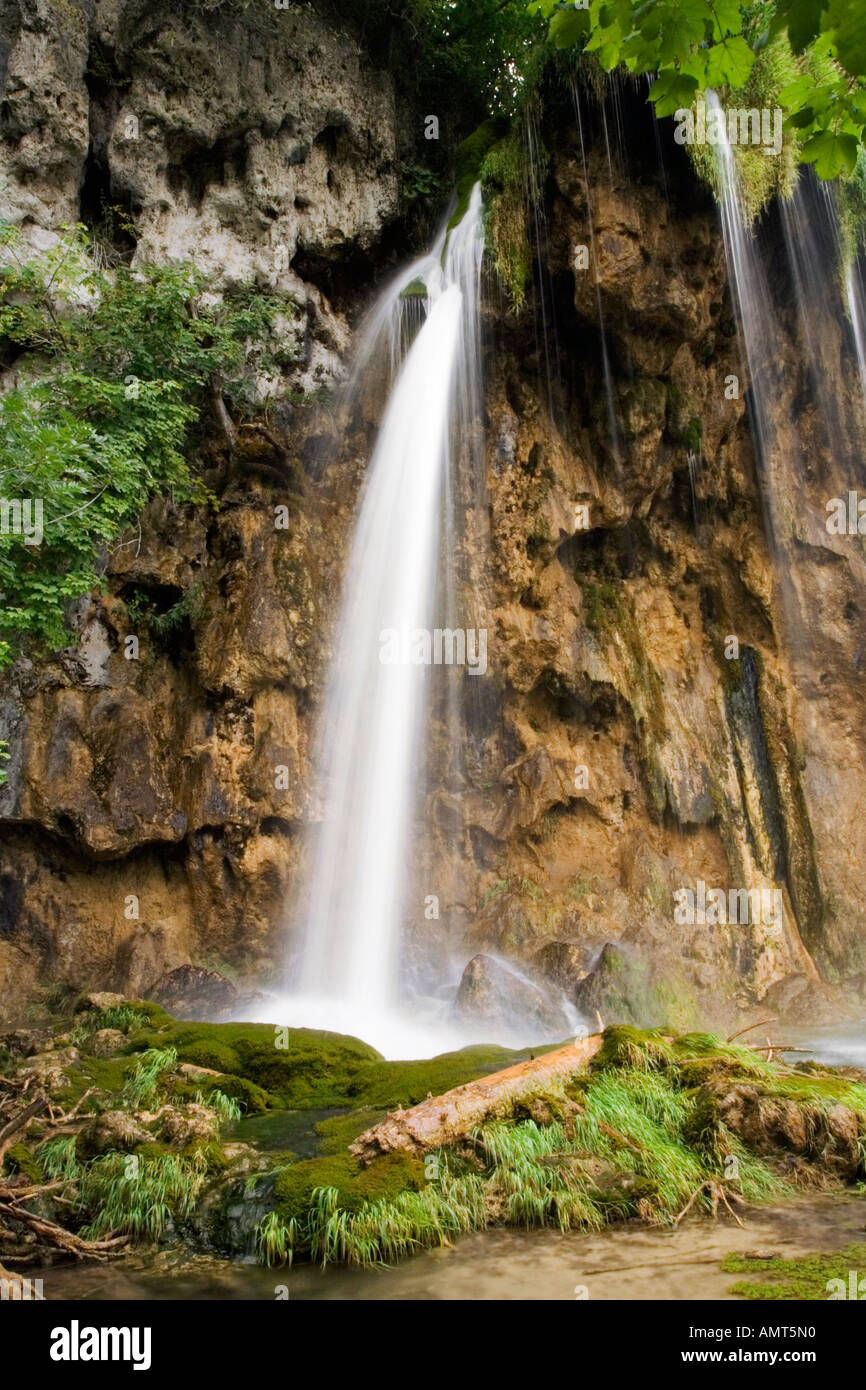 18 Meter high Mali Prstavac Waterfall between Galovac and Gradinsko ...
