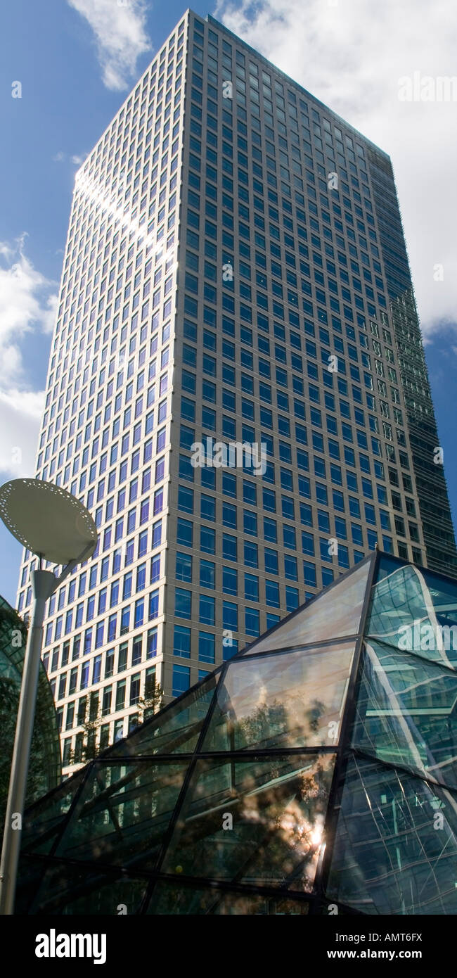 Office blocks at Canary Wharf London England Stock Photo - Alamy