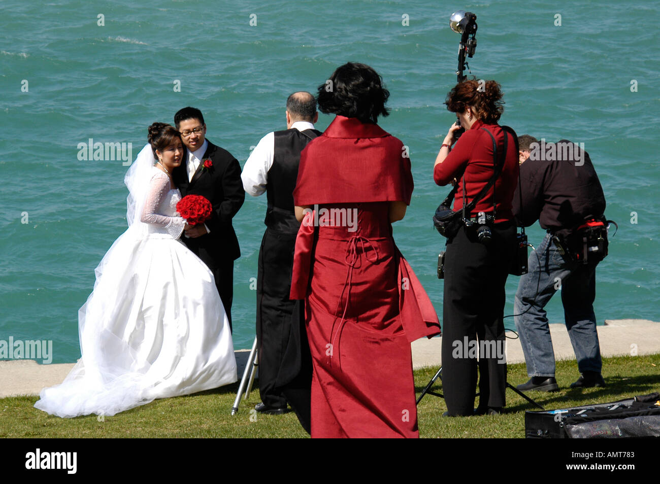 Wedding photographer at work Stock Photo - Alamy