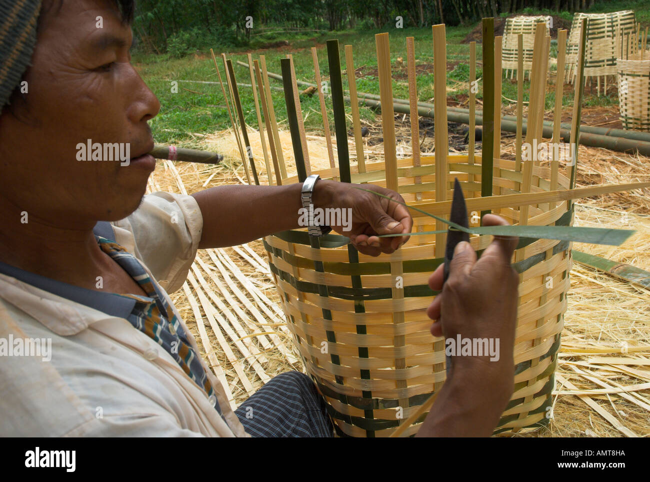 Myanmar Burma Shan State village of Poattap Poap arts and crafts ...