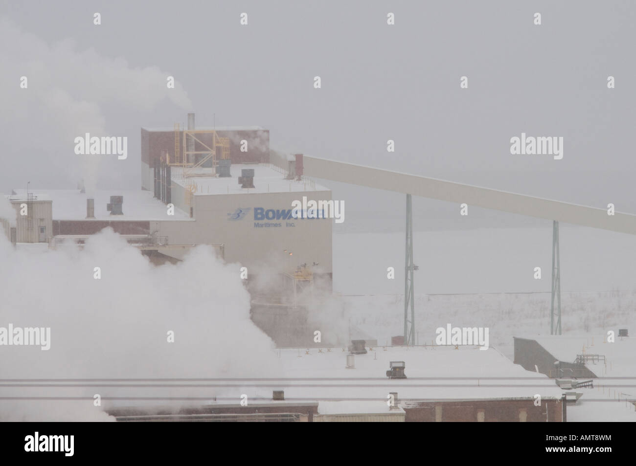 Bowater Paper Mill High Resolution Stock Photography and Images - Alamy