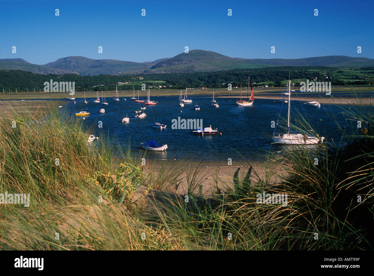 Pensarn Harbour and The Rhinogs Snowdonia North West Wales Stock Photo ...