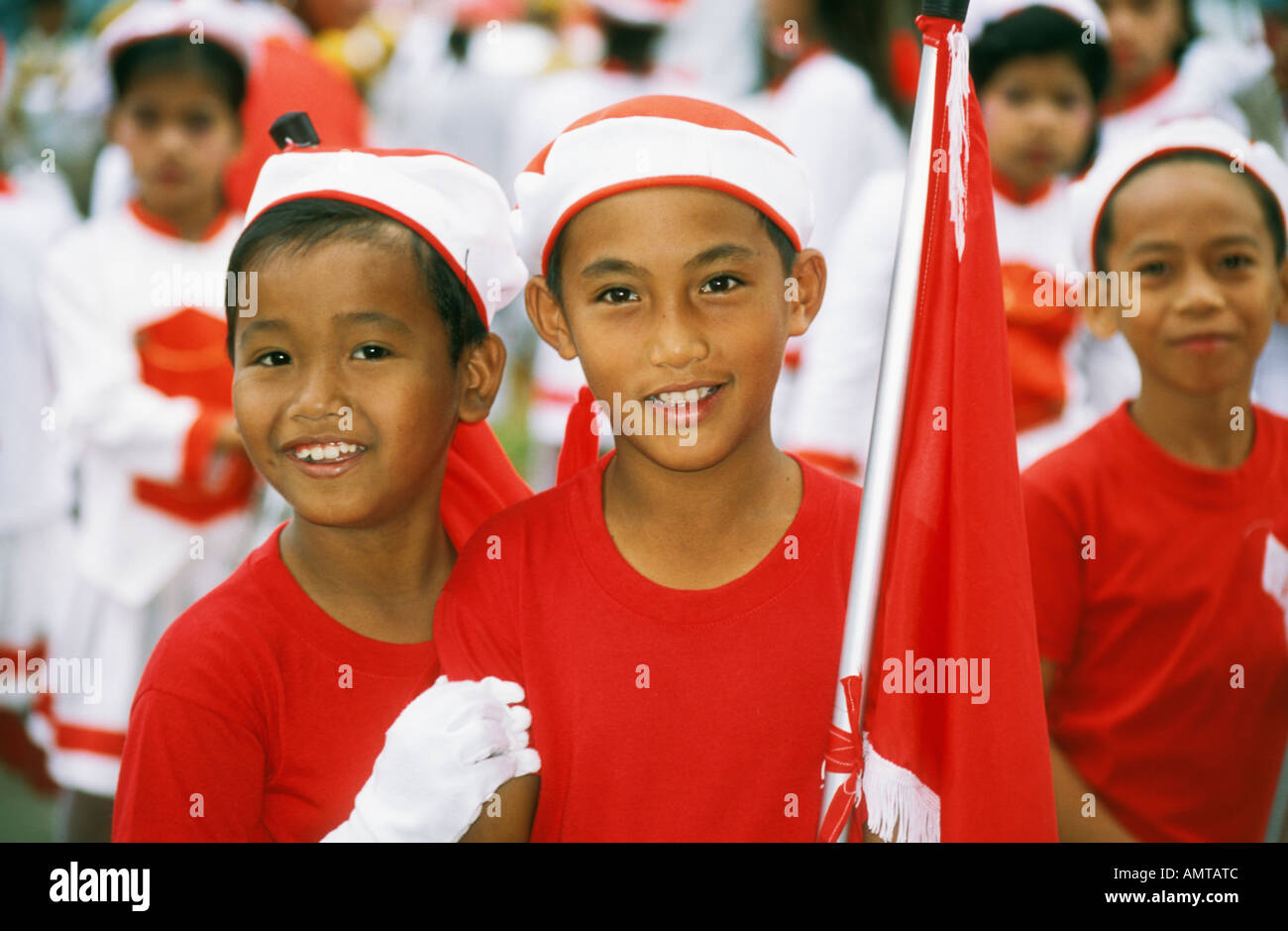 Filipino boys hi-res stock photography and images - Alamy