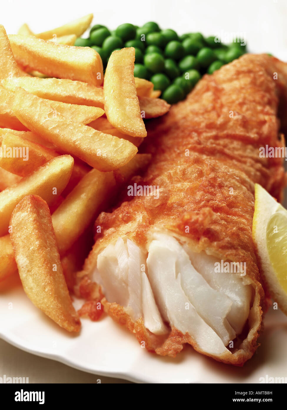 Fish Chips Smart Pub Food Stock Photo - Alamy