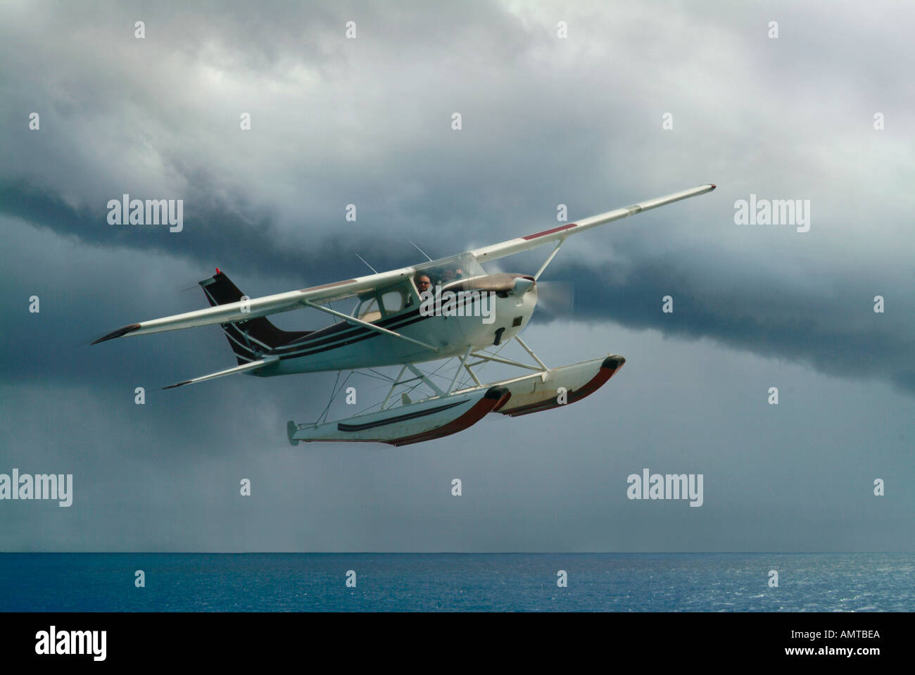 The seaplane hi-res stock photography and images - Alamy