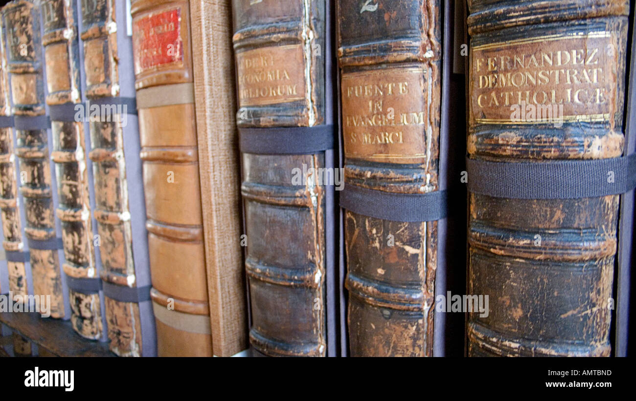 Duke humphrey library hi-res stock photography and images - Alamy