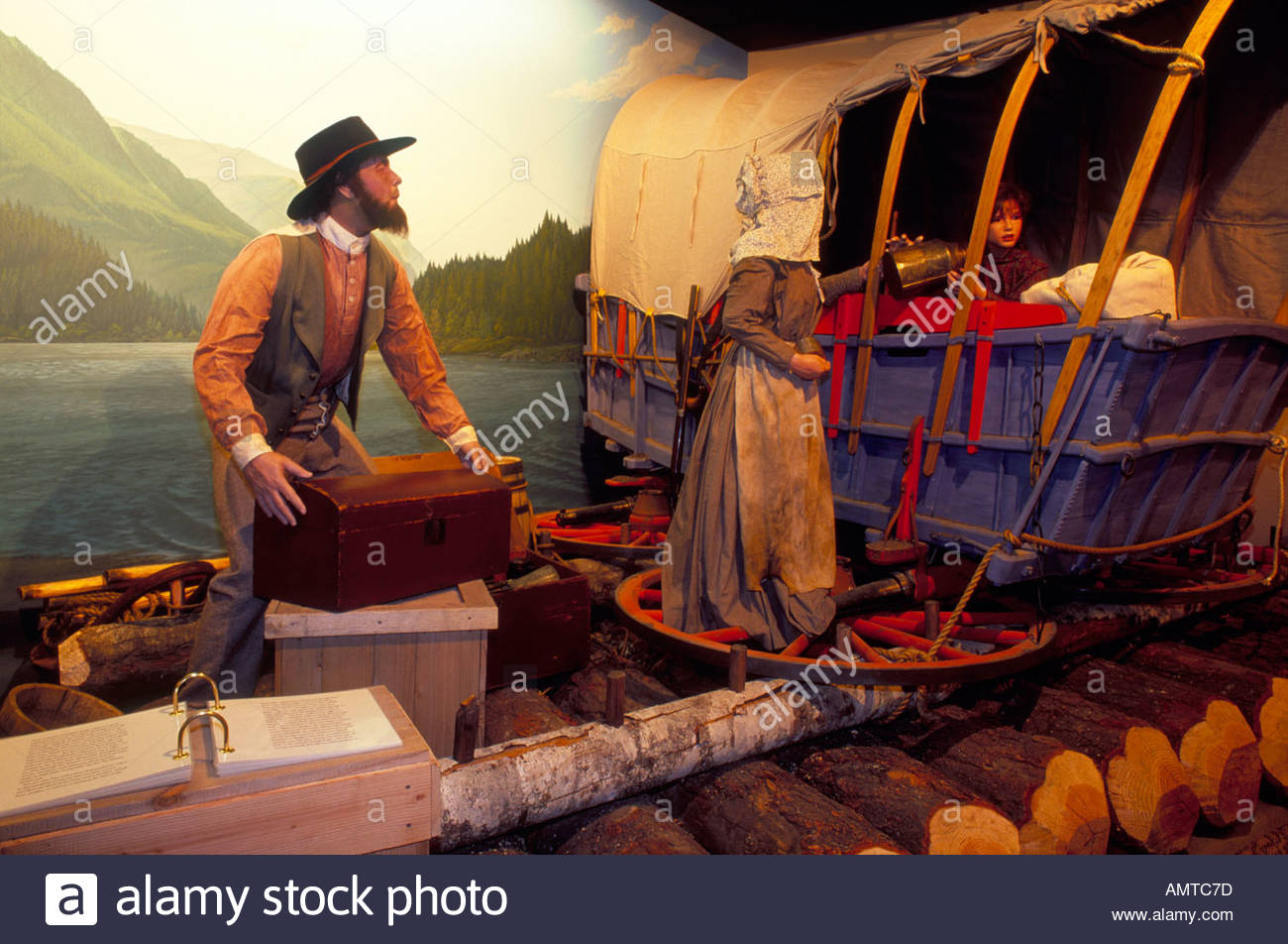 Covered Wagon And Family Stock Photos & Covered Wagon And Family Stock ...