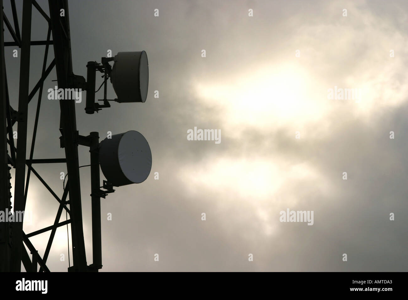 Mobile phone mast tower communication 3G 4G Stock Photo - Alamy