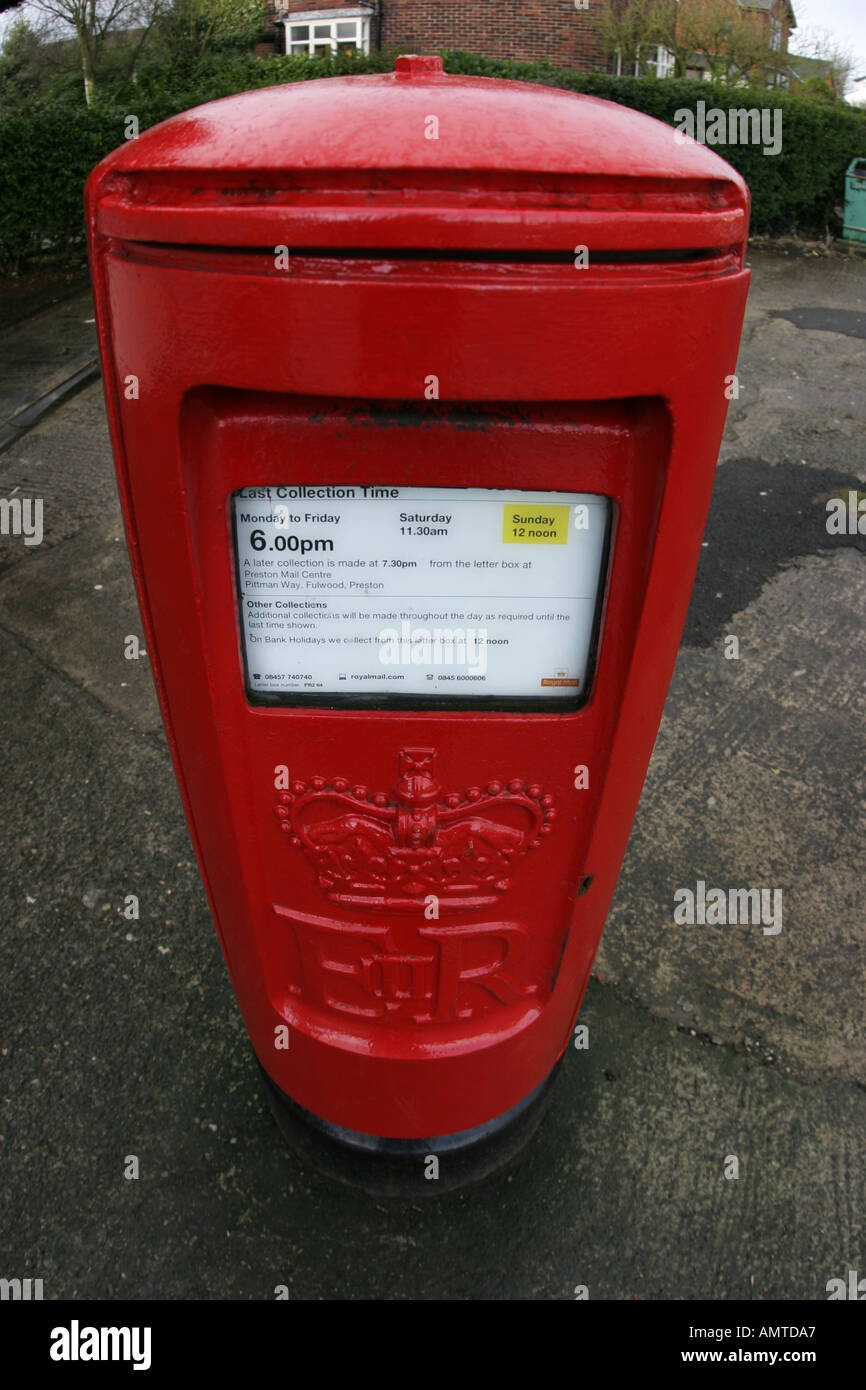Royal mail plc hi-res stock photography and images - Alamy