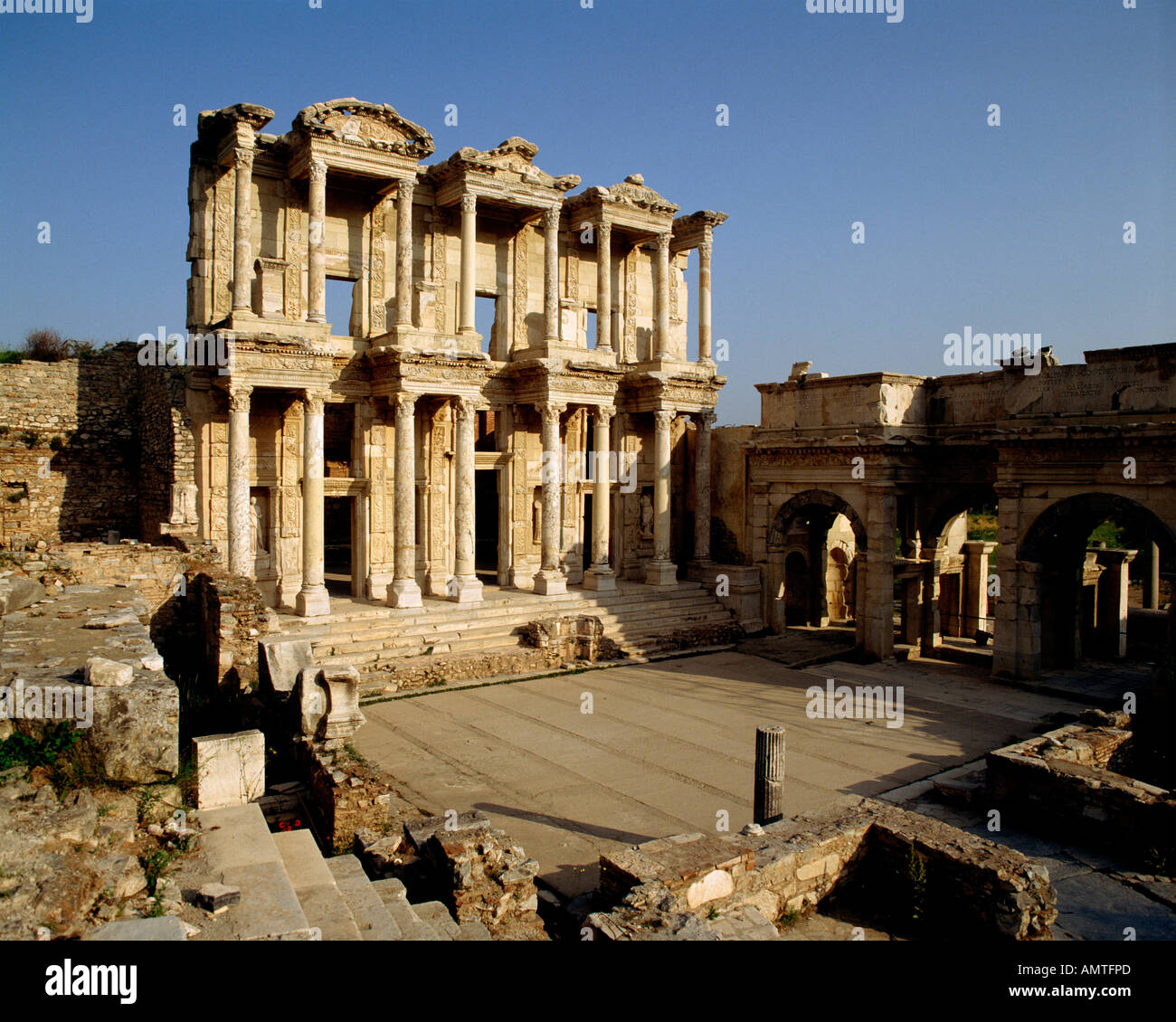 Celsius library, Ephesus, Turkey Stock Photo - Alamy