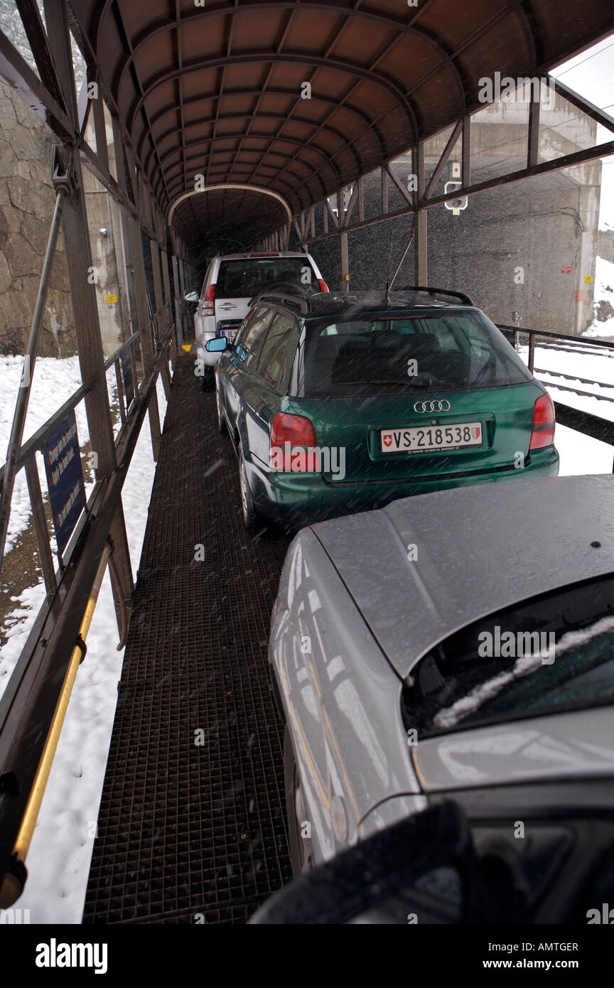 Vehicle train, the Matterhorn Gotthard Bahn, between Oberwald and Realp ...