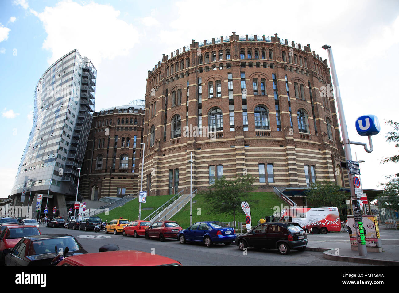 Vienna subway construction hi-res stock photography and images - Alamy