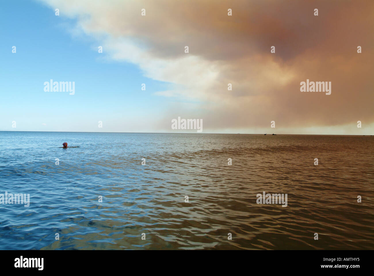Sea smoke hi-res stock photography and images - Alamy
