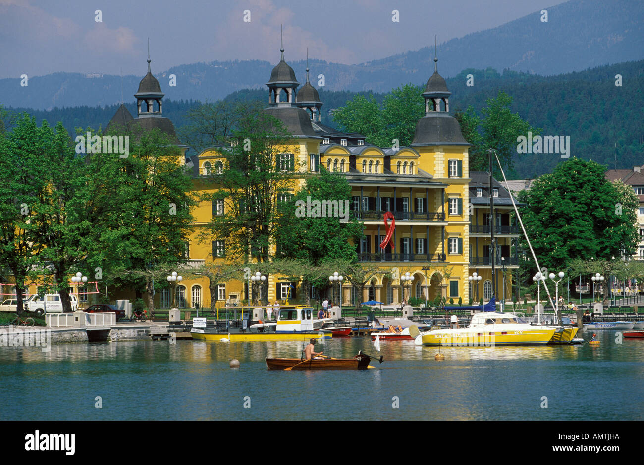Velden palace Wörther See Wörth lake Carinthia Austria Stock Photo - Alamy