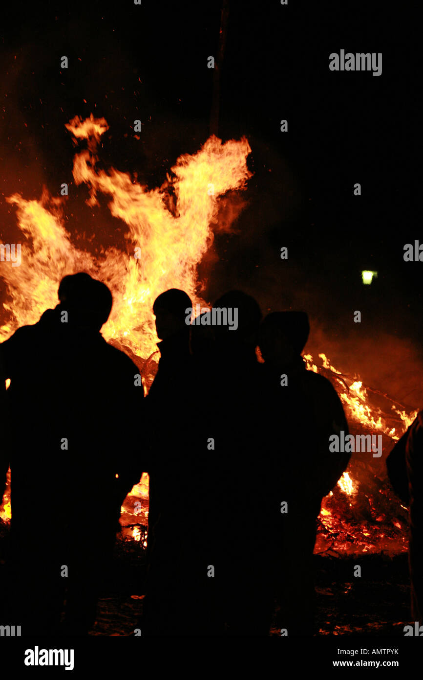 Child watching burning building hi-res stock photography and images - Alamy