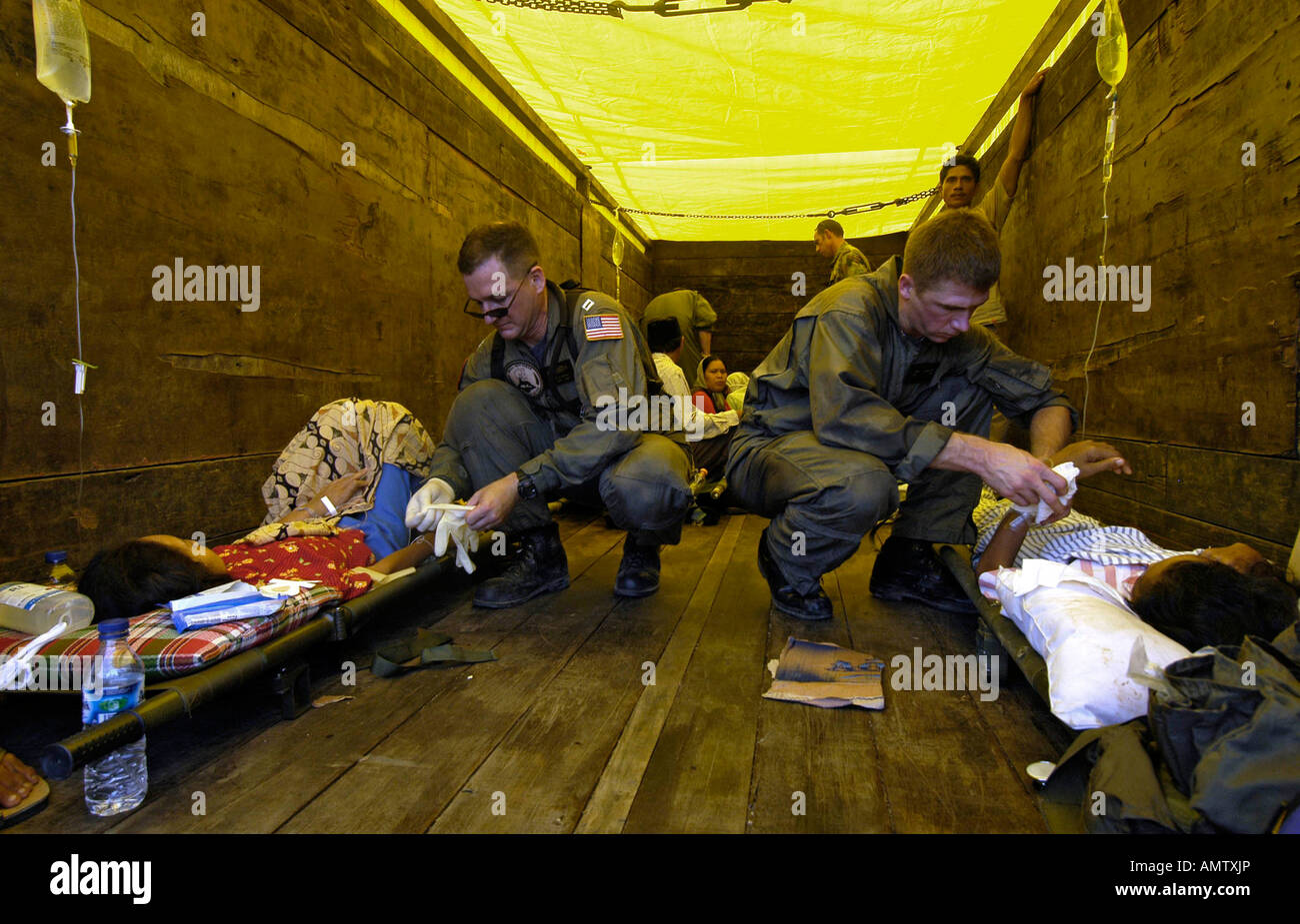 Military medical units hi-res stock photography and images - Alamy