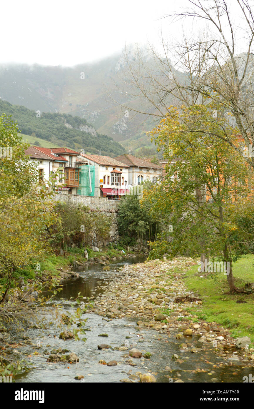Cabrales, Asturias, village, river, landscape, Europe, Spain, El Cares ...