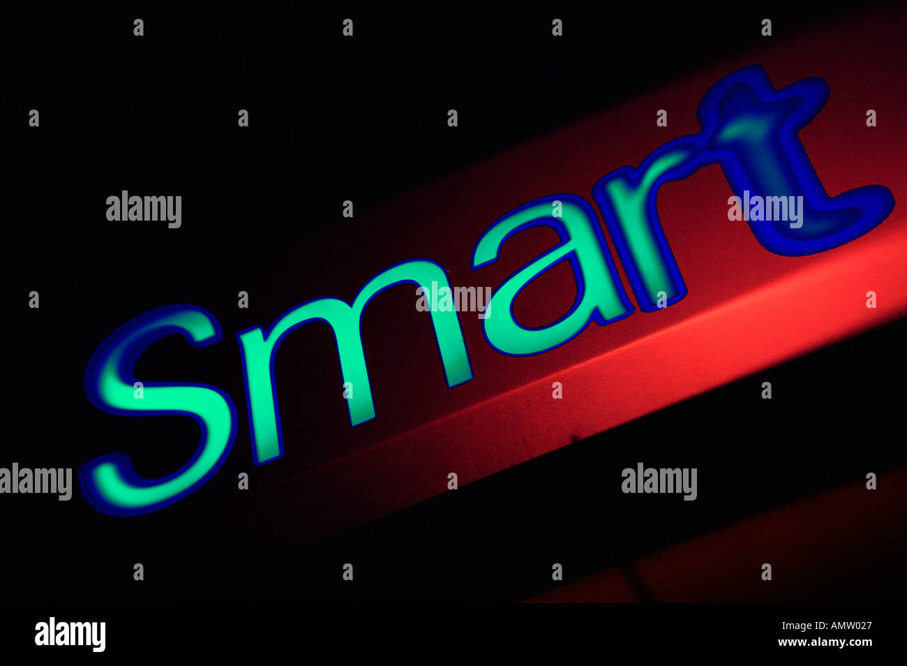 The word "smart" appearing in various forms Stock Photo - Alamy