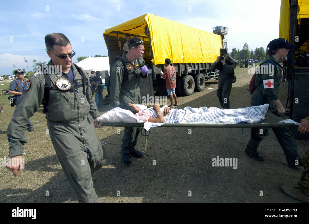 Military medical units hi-res stock photography and images - Alamy